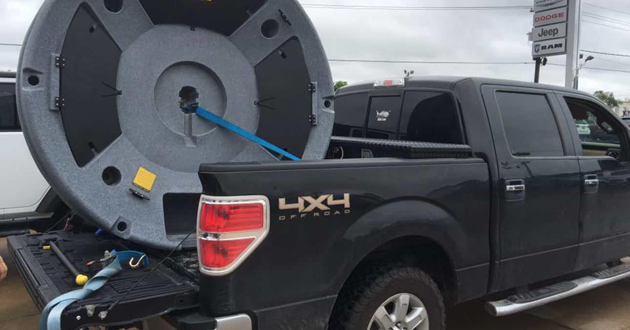 Ultraskiff One-Person Boat is Stable, Portable, and Versatile